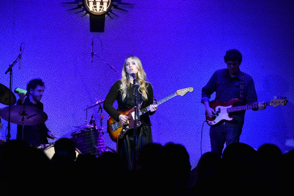 CECILIA CASTLEMAN ALBUM RELEASE AT THE BLUE ROOM - East of 8th Music Blog